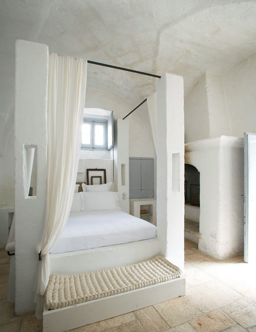 Rustic White Bedrooms - Panda's House