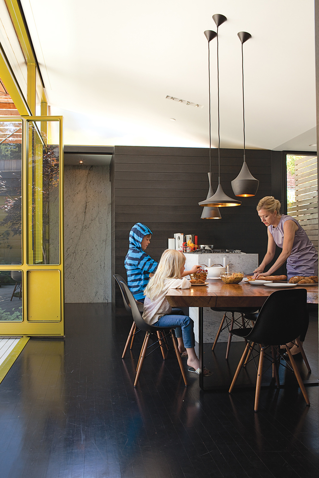 Tables Archives - Panda's House